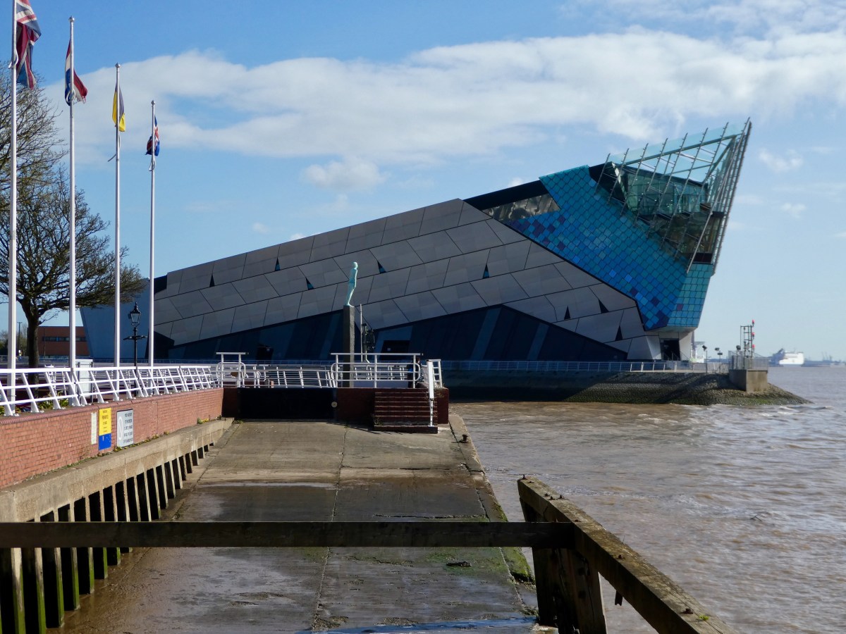 Day 2. Visiting The Deep in Hull – Love Travelling Blog