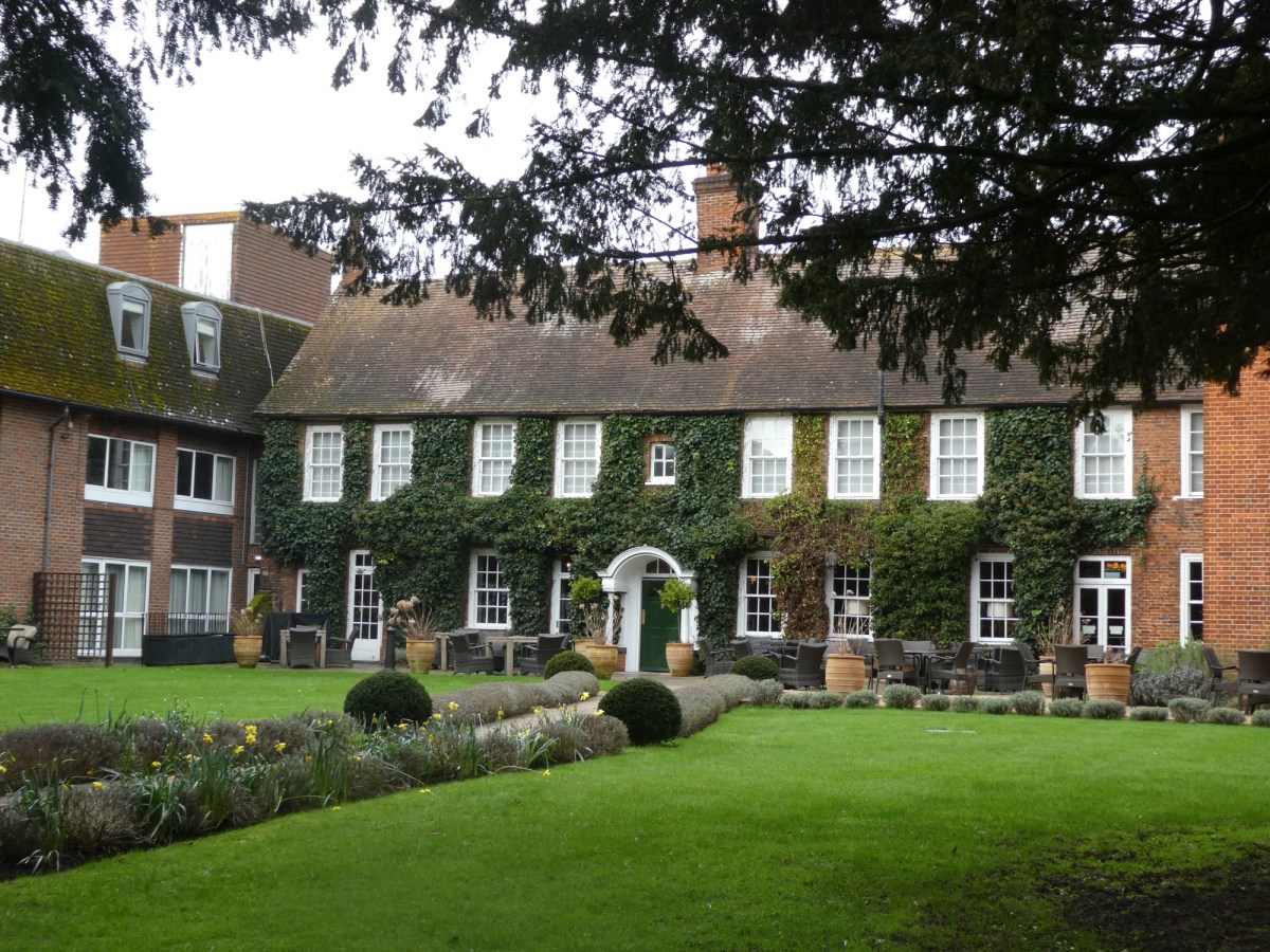 The Bush Hotel, Farnham, Surrey – Love Travelling Blog