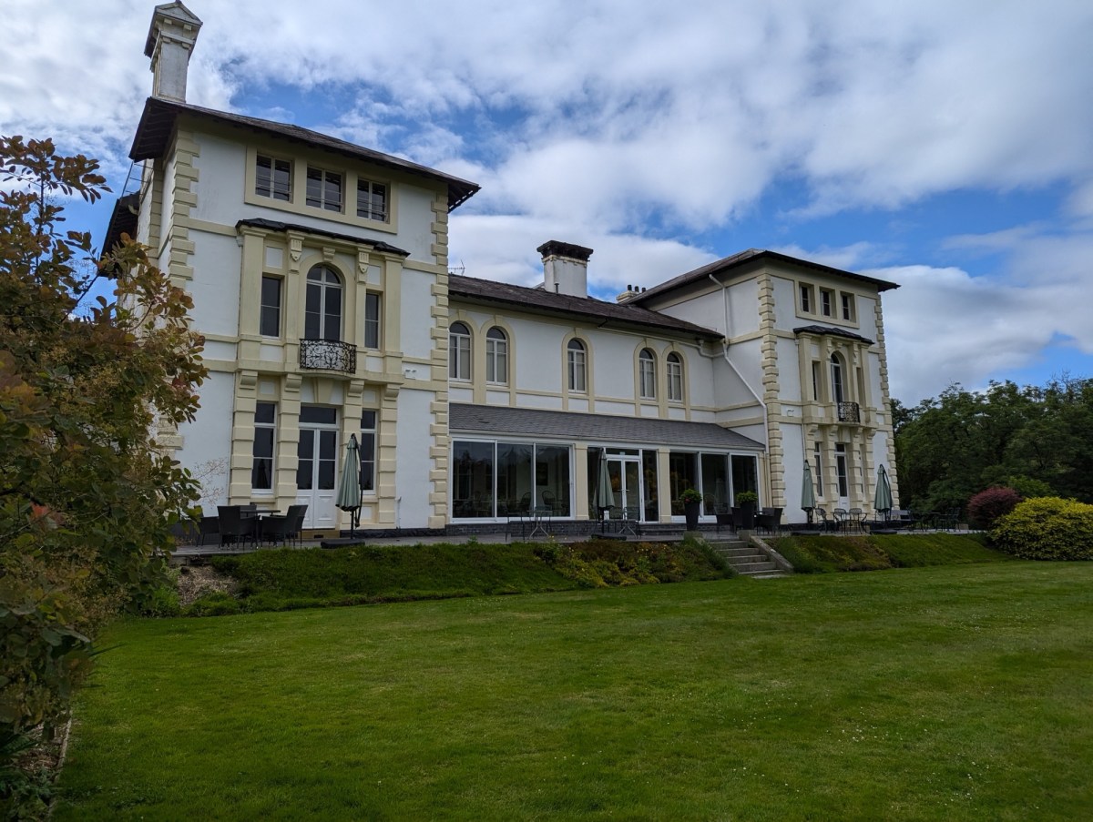 Review: The Falcondale Hotel, Lampeter, Wales – Love Travelling Blog
